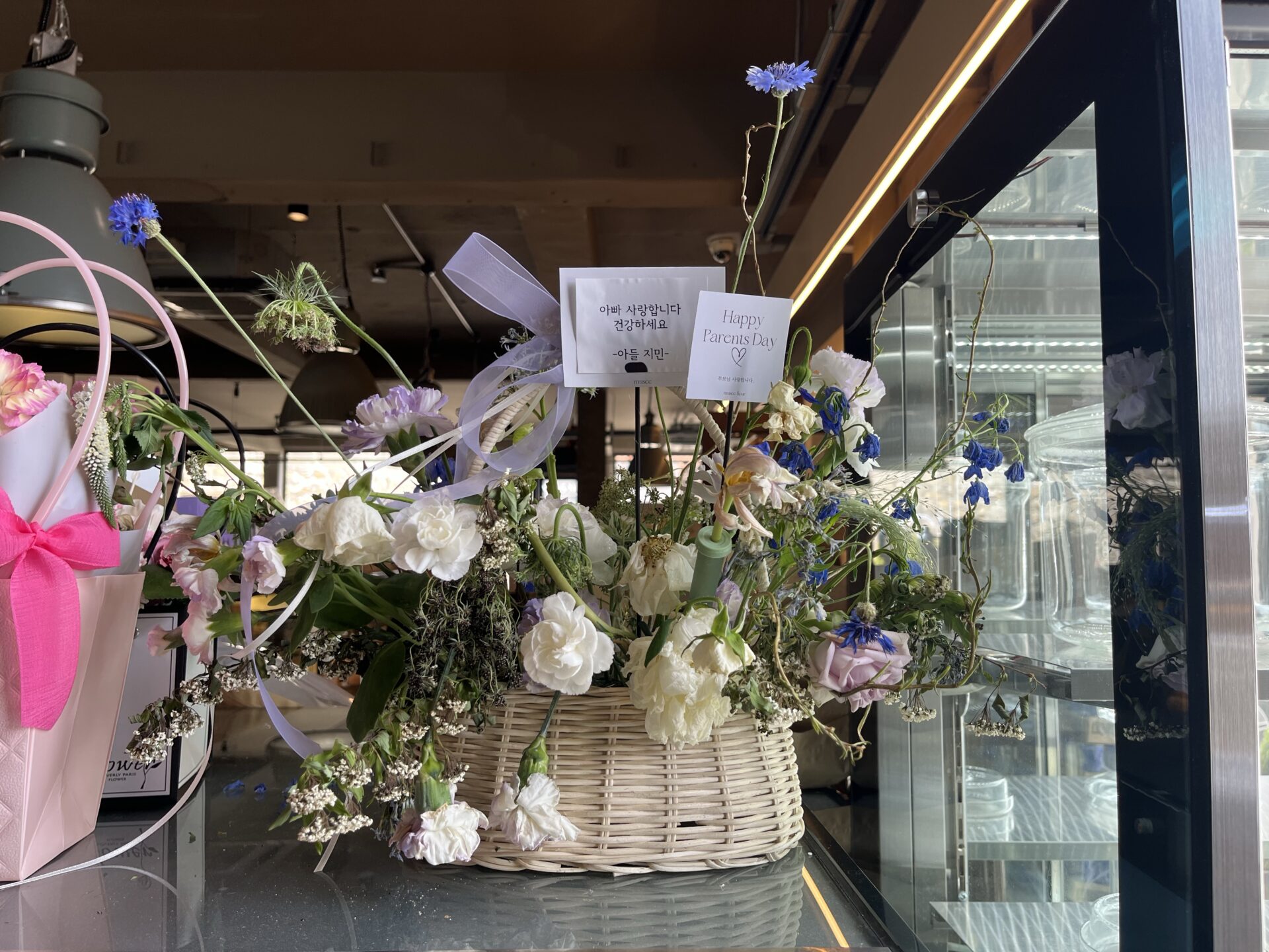 BTSジミンが両親の日にお父さんに送った花かごが素敵！ジミンが注文したお花屋さん「musee fleur」 | HANA KOREA